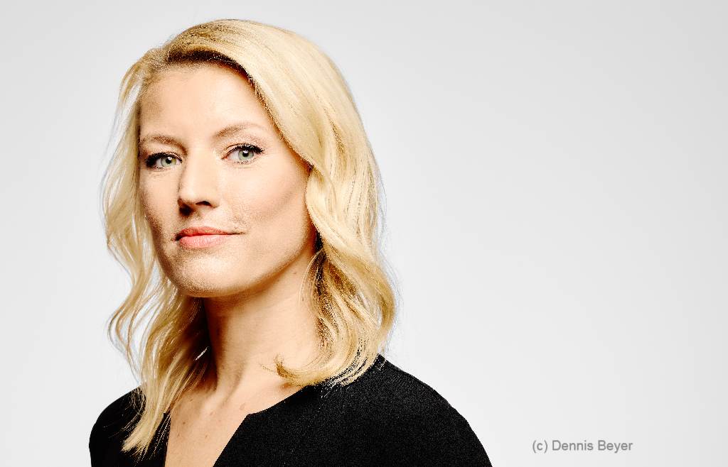 Sandra Baumgartner - Vita